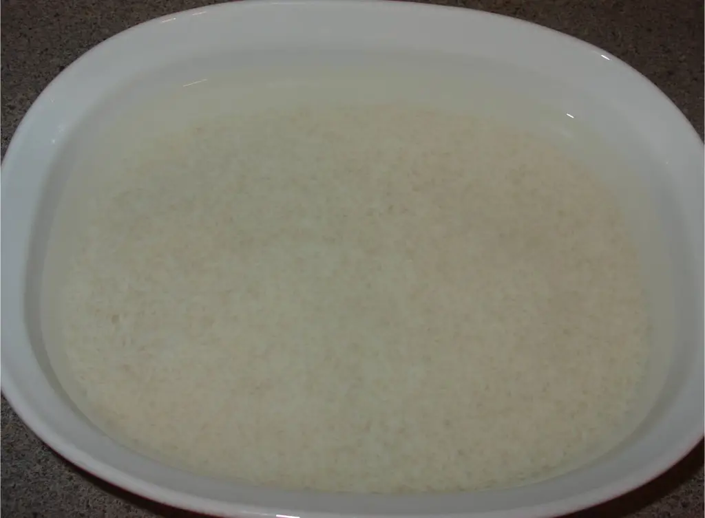 Sweet Sticky Rice with Coconut Cream Sauce